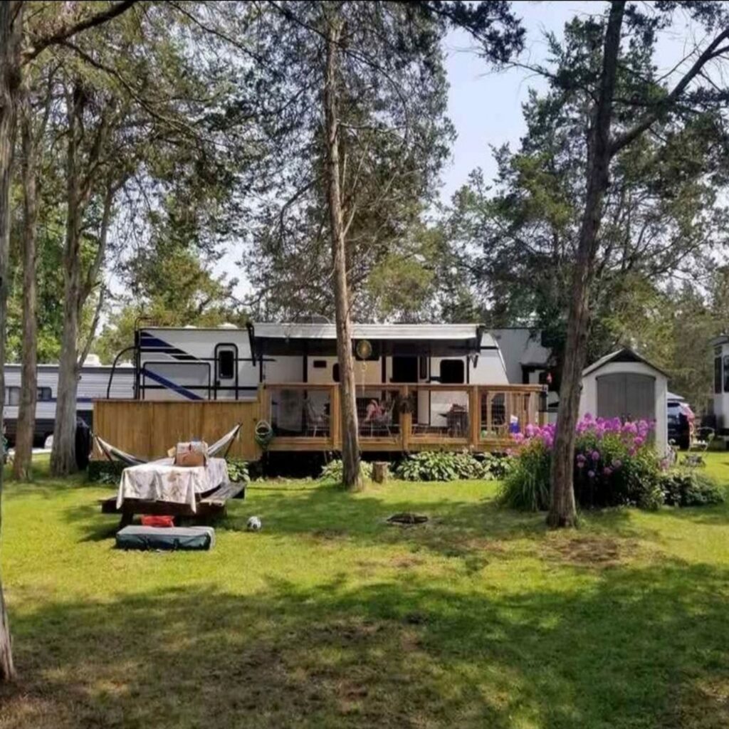 Hay Bay RV Resort | Camping by Bay of Quinte, Ontario